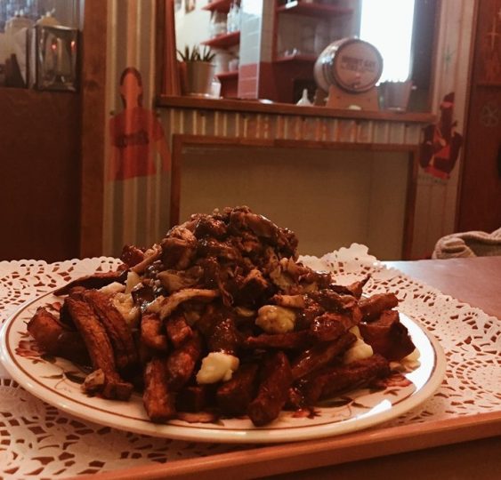 Lloydies : une cuisine des îles savoureuse et réconfortante - Le Cahier